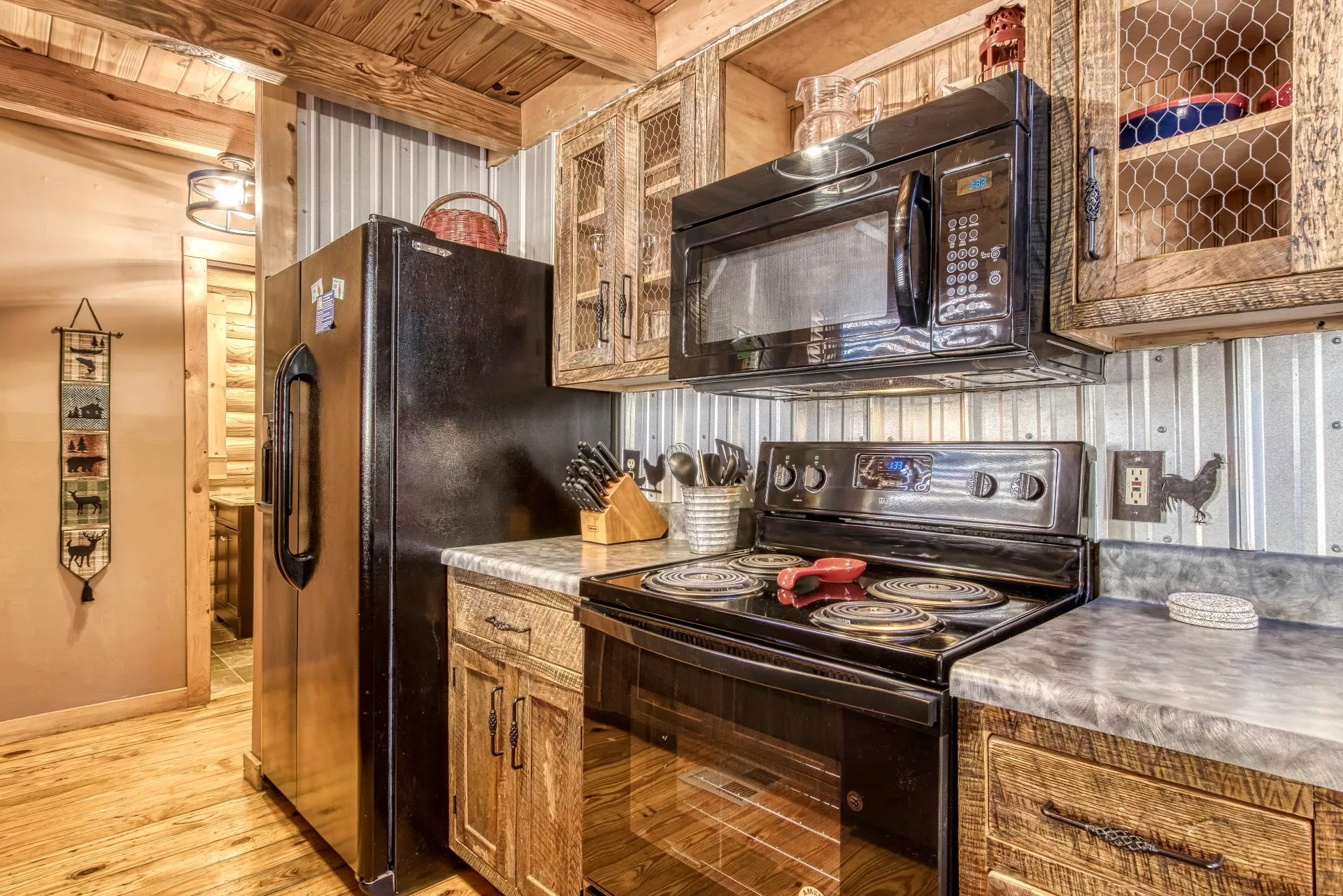 Pigeon Forge Cabins - ER45 - Tin Pan Alley