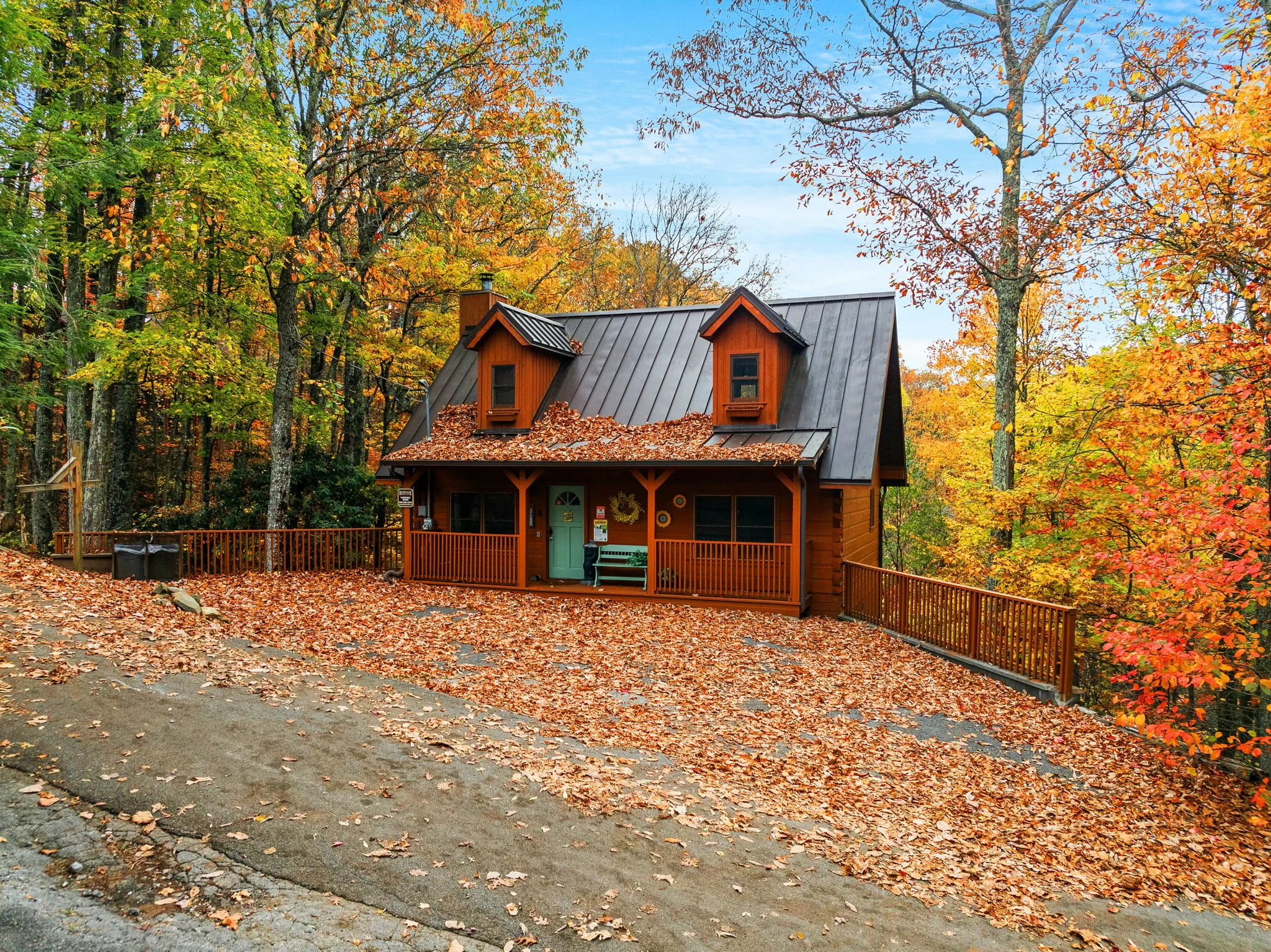 Gatlinburg Cabins - Cherokee Winds
