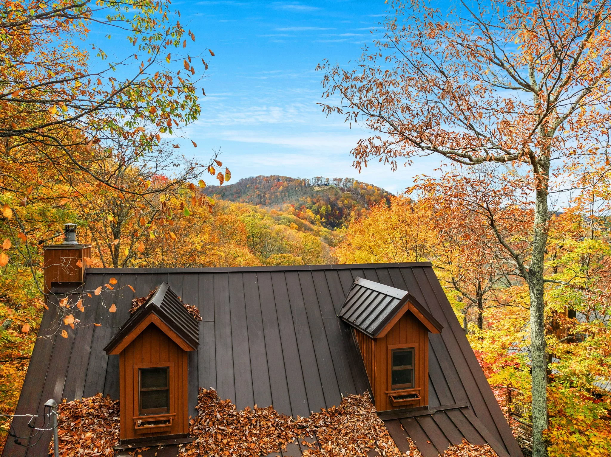 Gatlinburg Cabins - Cherokee Winds